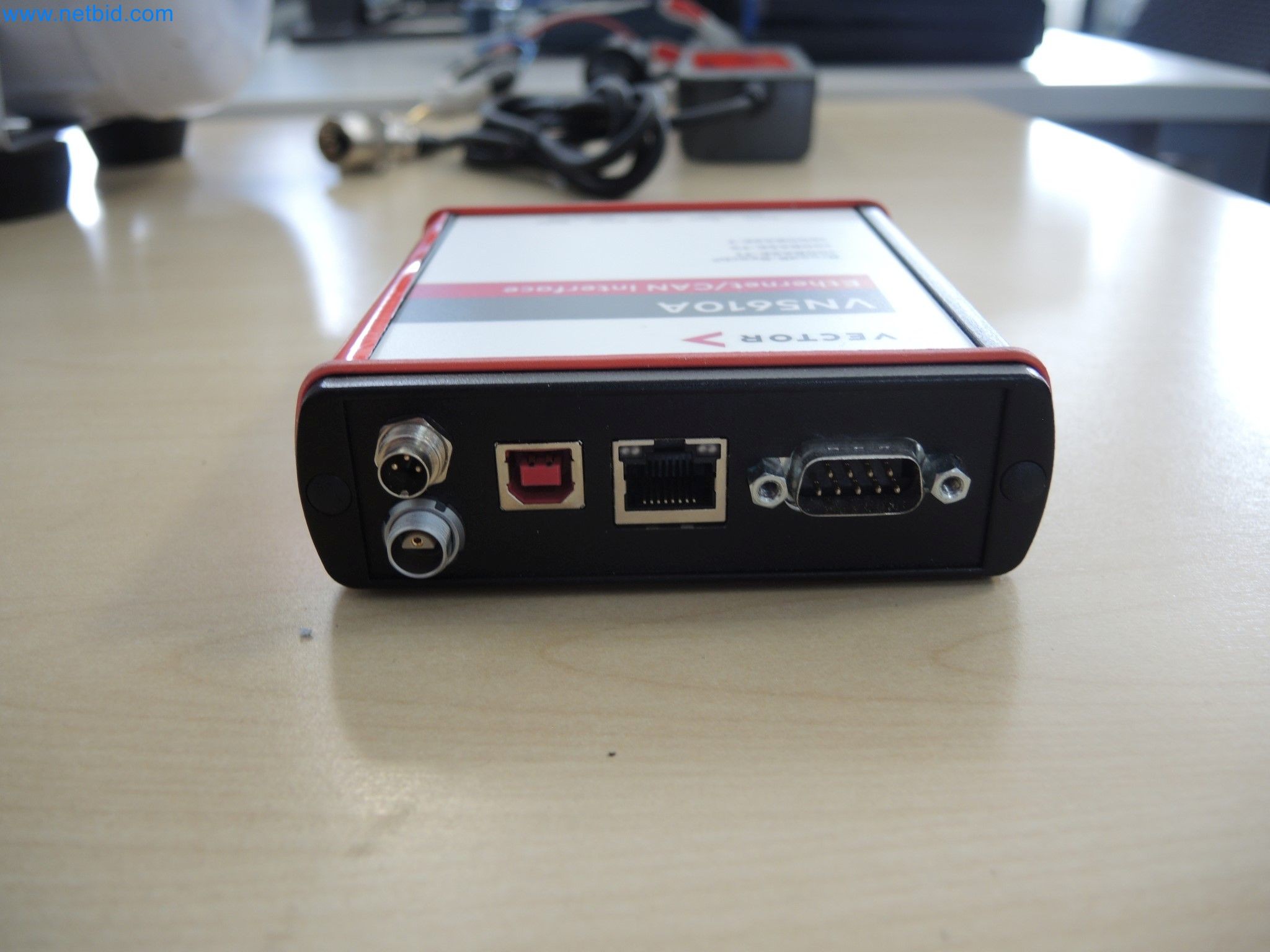Interface Ethernet/CAN Vector VN5610A (Vente aux enchères #18242-5065 ...