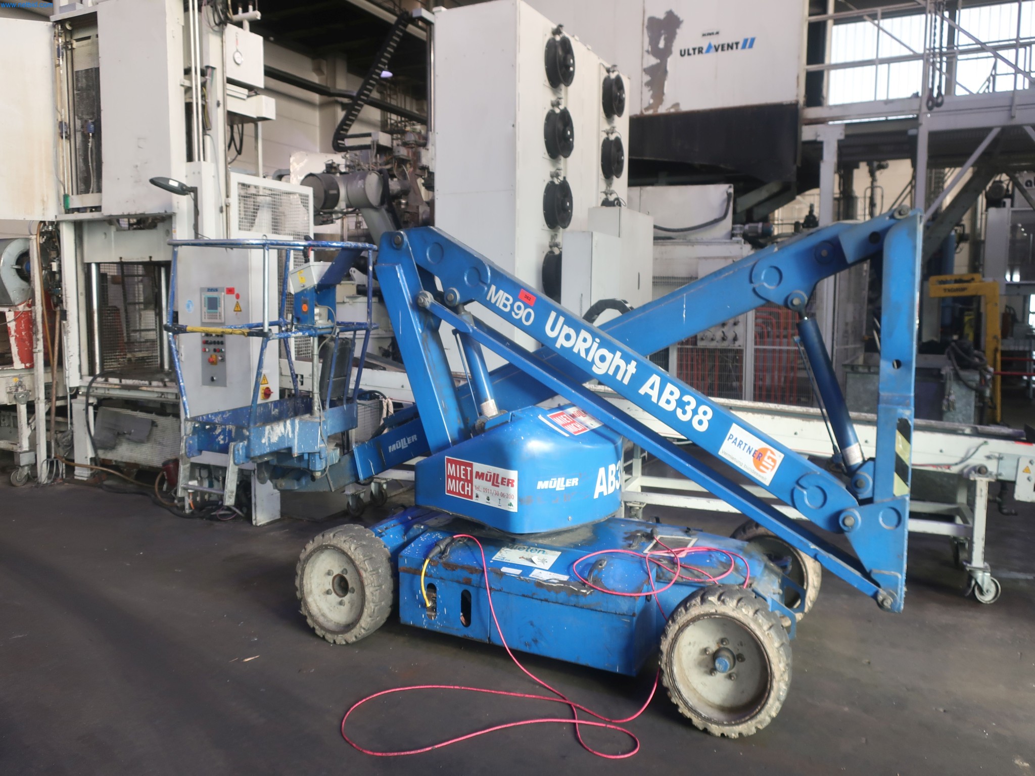 buy used Lifting platform (later release or collection until November ...