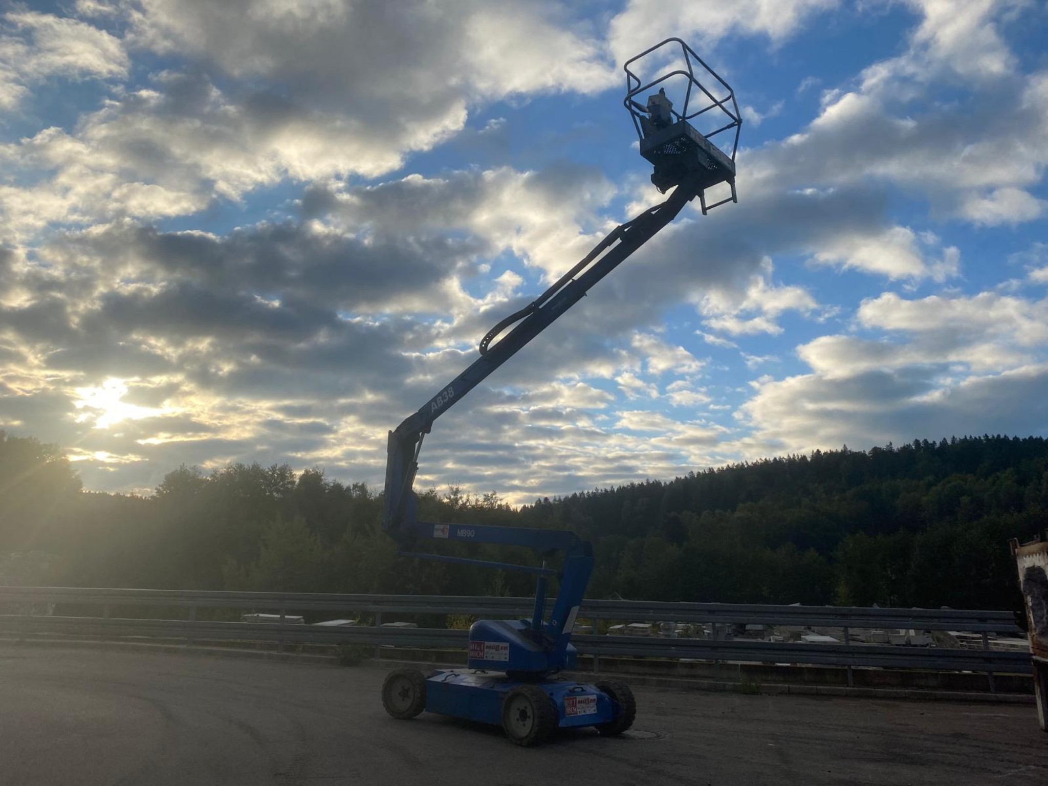 buy used Lifting platform (later release or collection until November ...