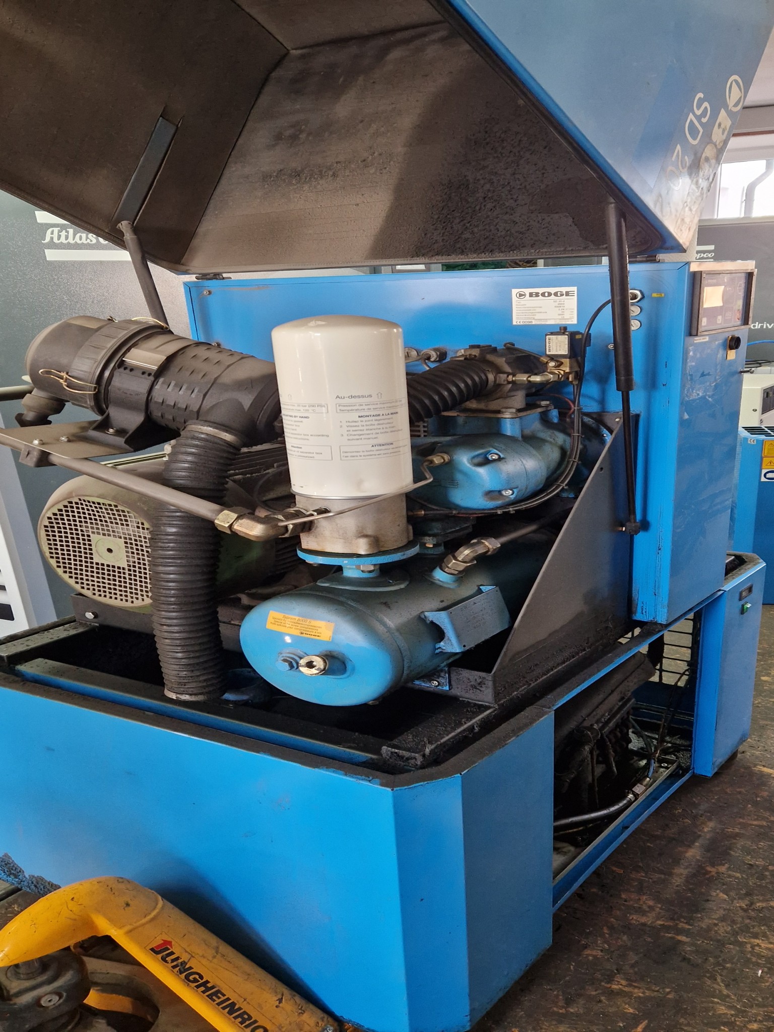 A-K17 Compresor de tornillo Boge SD 20-2 (Trading #18651-17) | Subastas ...