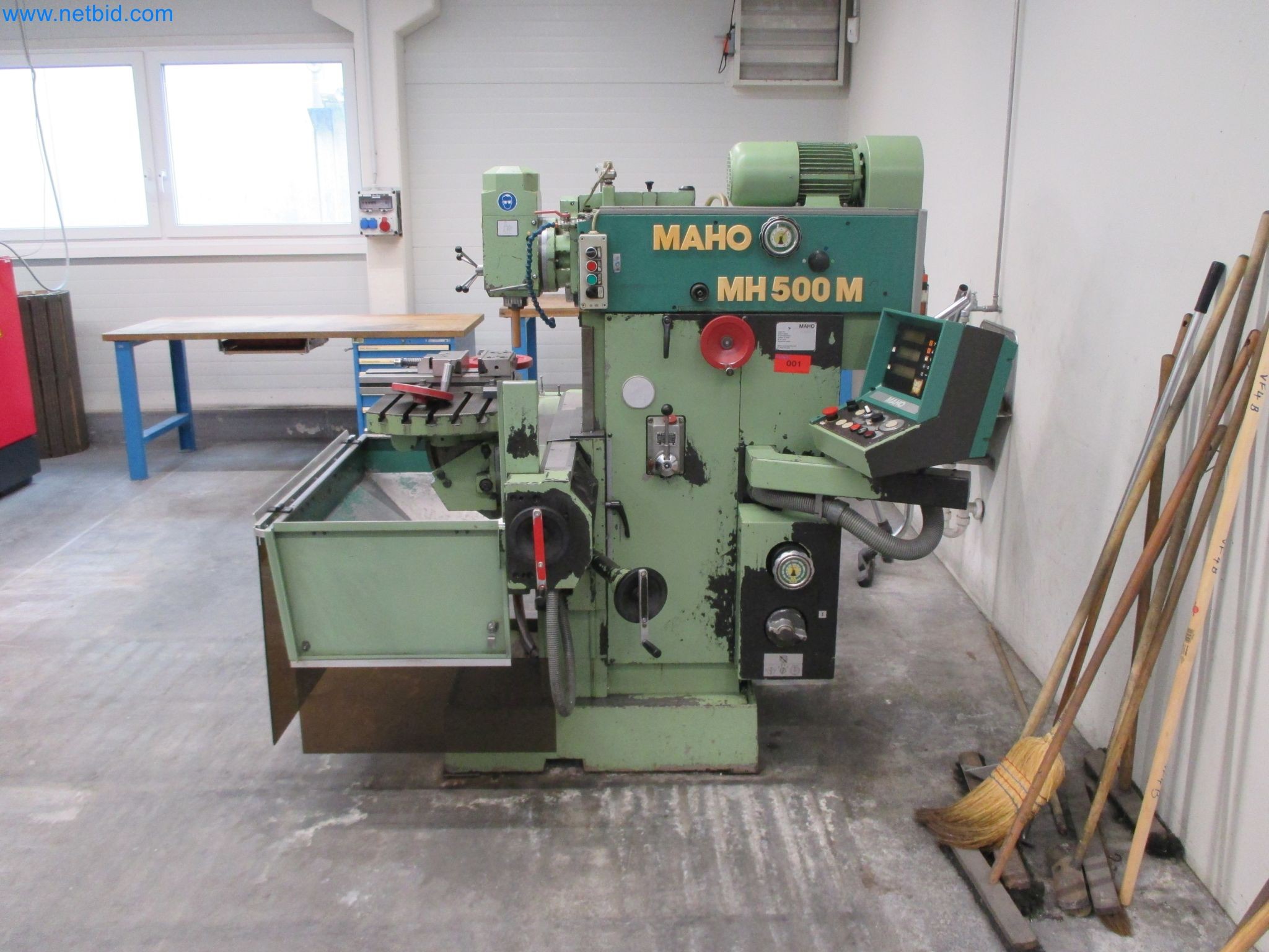 Universal-Fräsmaschine MAHO MH500M gebraucht kaufen (Auktion #19405-1 ...
