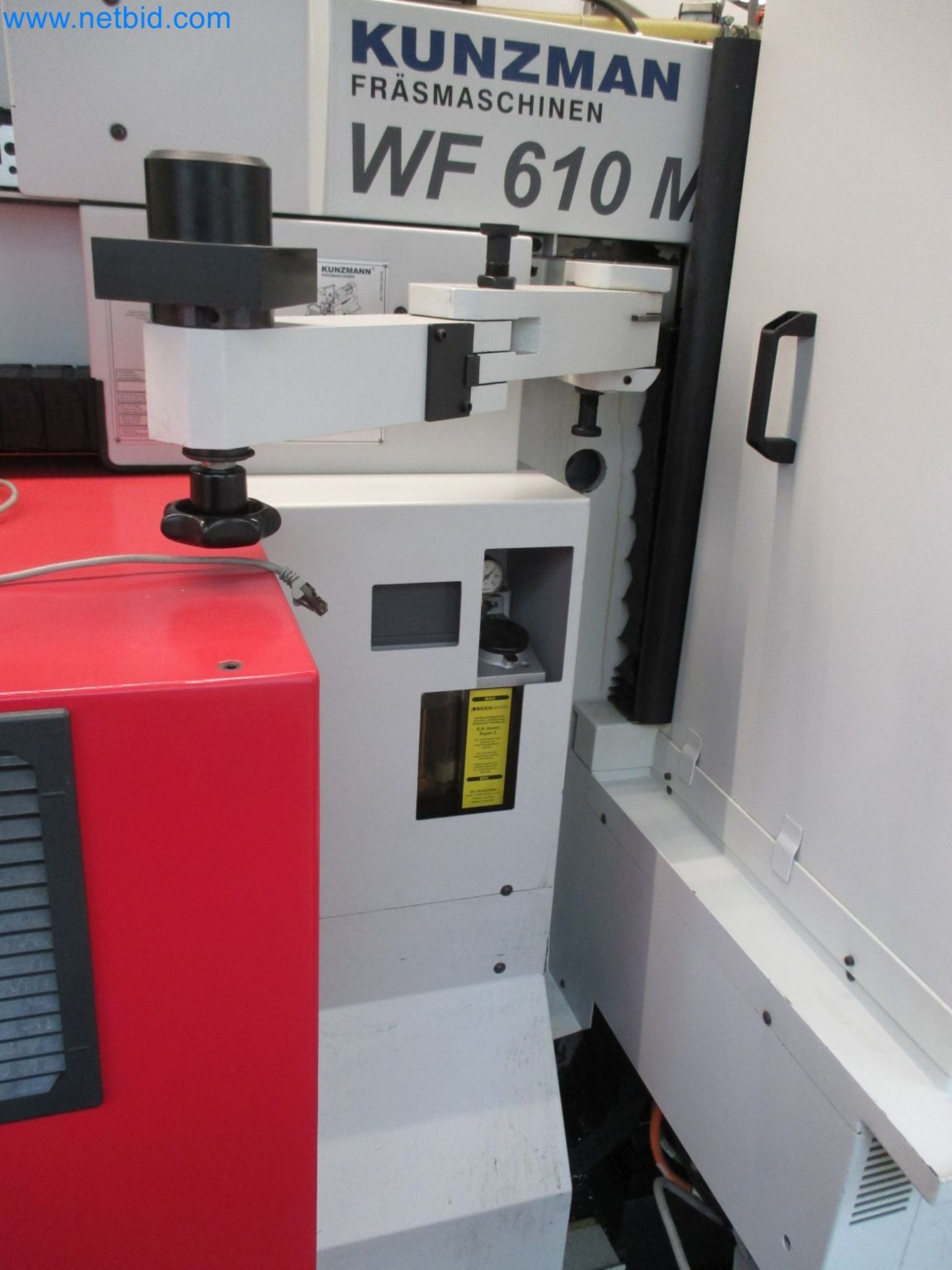 buy used 3-axis CNC vertical machining center Kunzmann Maschinenbau ...